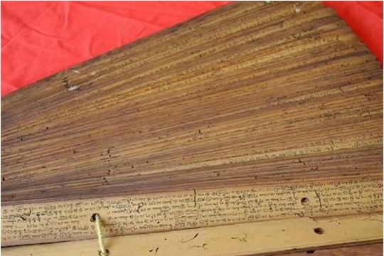 Palm Leaf Manuscripts: తెలంగాణ ప్రొఫెసర్ అద్భుత ఆవిష్కరణ.. ఏంటో ...