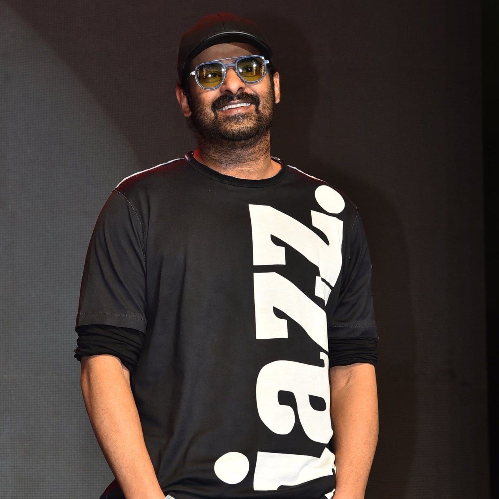 Prabhas:ప్రభాస్ పెళ్లి కాకపోవడానికి ఇదే కారణం.. కంటతడి పెట్టుకున్న ...