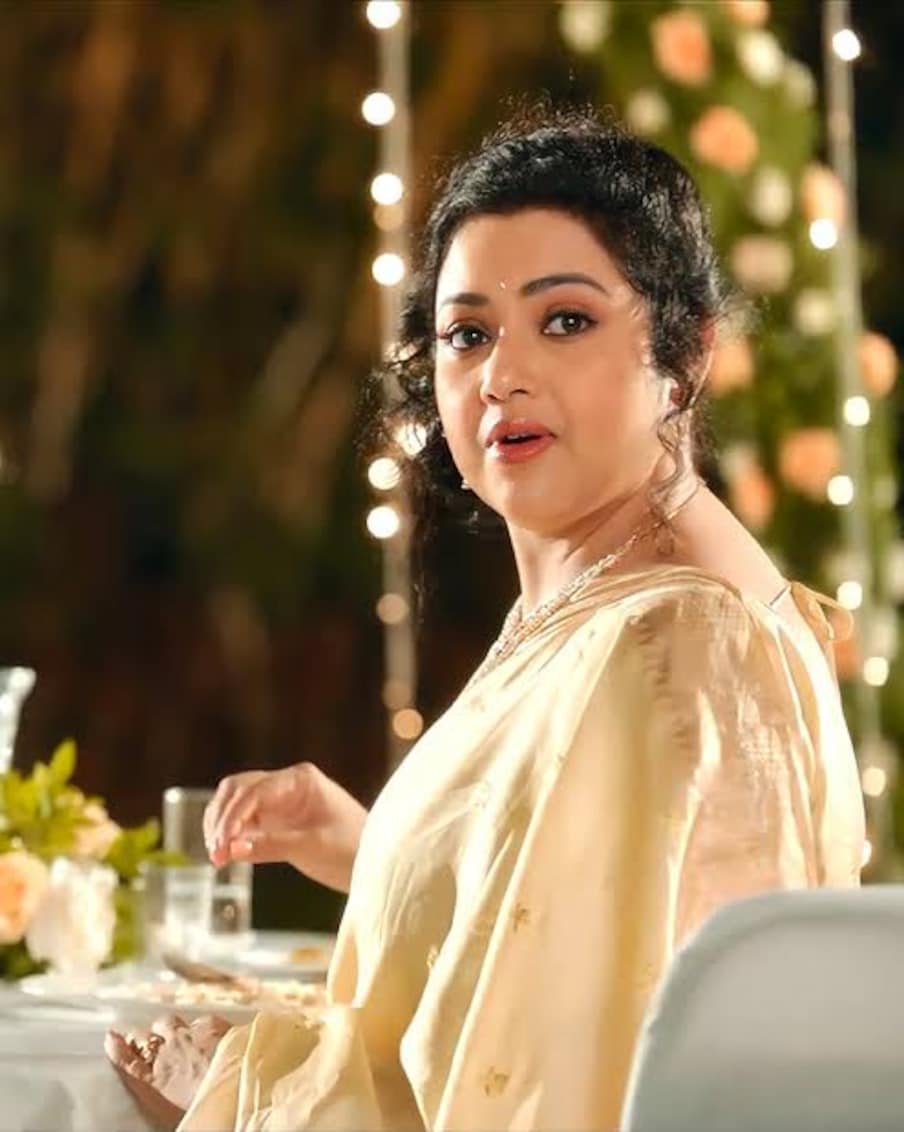 Meena: రెండో పెళ్లికి సిద్ధమైన మీనా... అతను ఎవరంటే.. ! | Actress meena ...