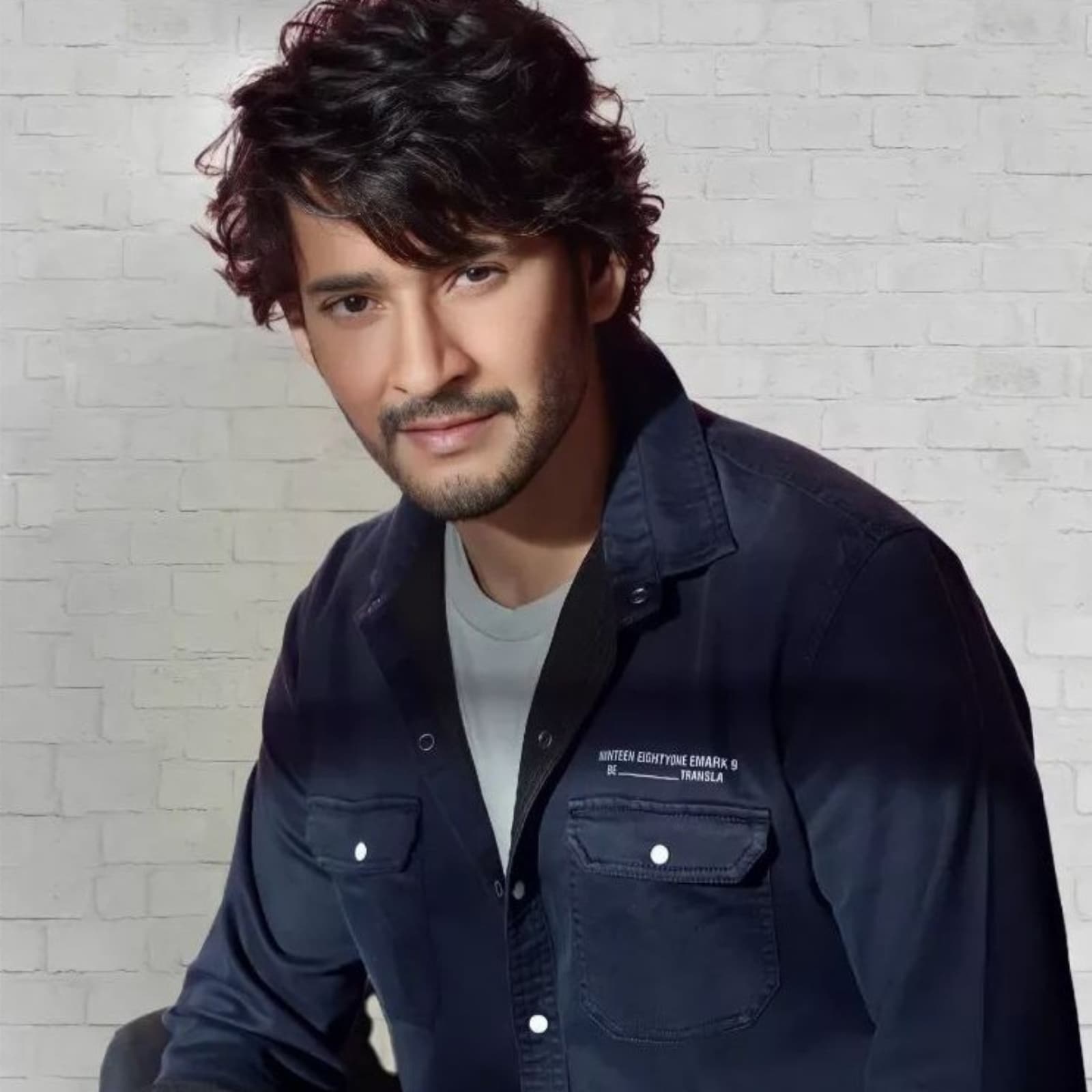 Mahesh Babu: షాకింగ్ లుక్‌లో మహేష్ బాబు.. వైరల్ అవుతున్న సూపర్ స్టార్ లేటెస్ట్ పిక్.. – News18 ...