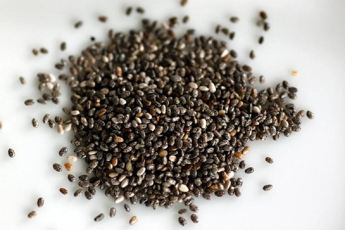 Chia seeds: చియా సీడ్స్ వల్ల కలిగే 10 ప్రయోజనాలు.. మీకు తెలిస్తే ...