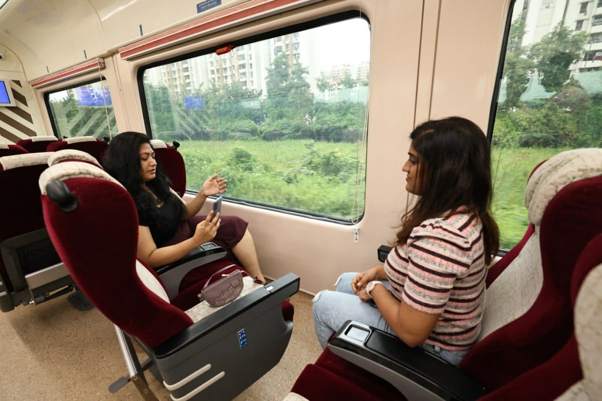 Vistadome Train: అద్దాల రైలులో జర్నీ అద్భుతం... విస్టాడోమ్ రైళ్ల రూట్స్ ...