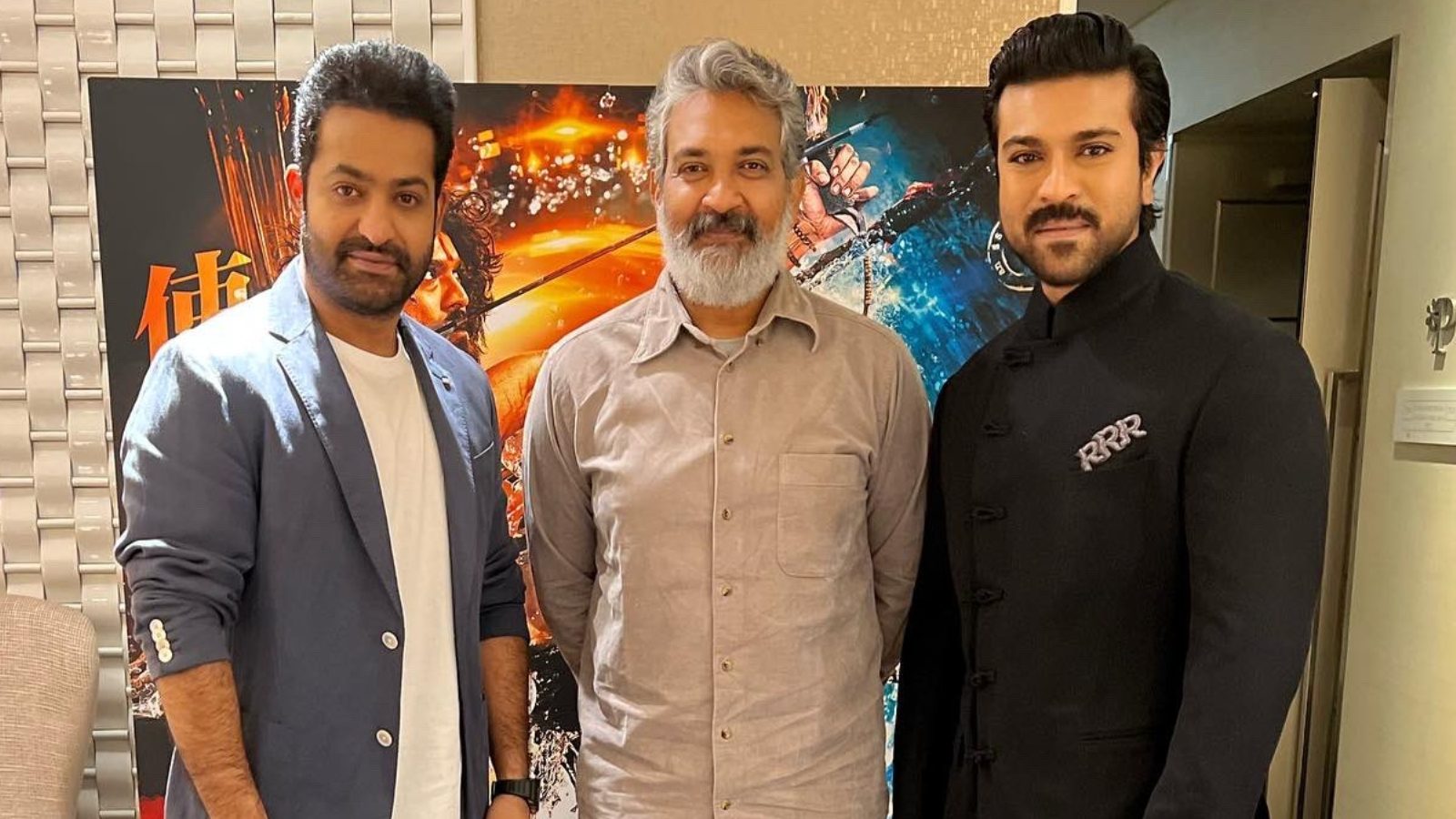 RRR in Japan : జపాన్‌లో ఆర్ ఆర్ ఆర్ విడుదల.. ఫ్యాన్స్‌తో ఎన్టీఆర్, రామ్ ...