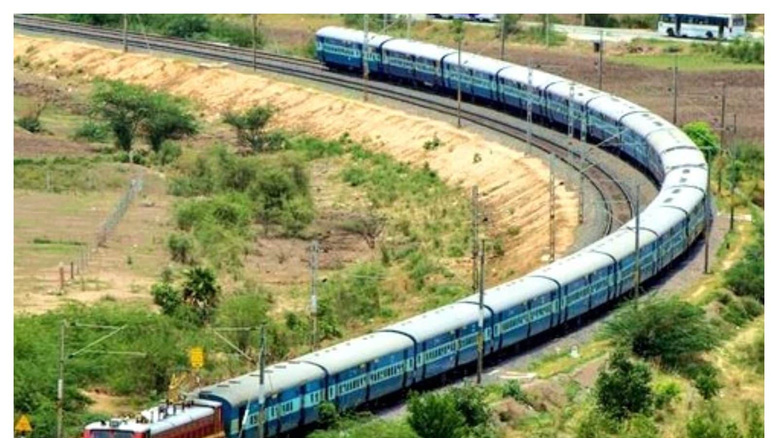 30 Special Trains: రైల్వే ప్రయాణికులకు భారీ శుభవార్త.. 30 స్పెషల్ ...
