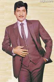 చనిపోయేనాటికి శోభన్ బాబుకు ఎన్ని వేల కోట్ల ఆస్తి ఉందో తెలుసా.. అసలు ...