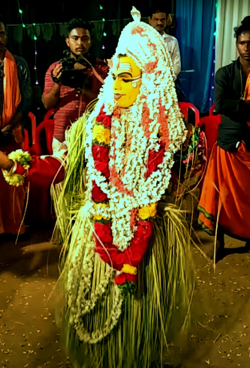 భూతకోల వేడుకలు.. కాంతార సినిమా ఇన్స్పిరేషన్ ఇదే మీకు తెలుసా..? – News18 ...