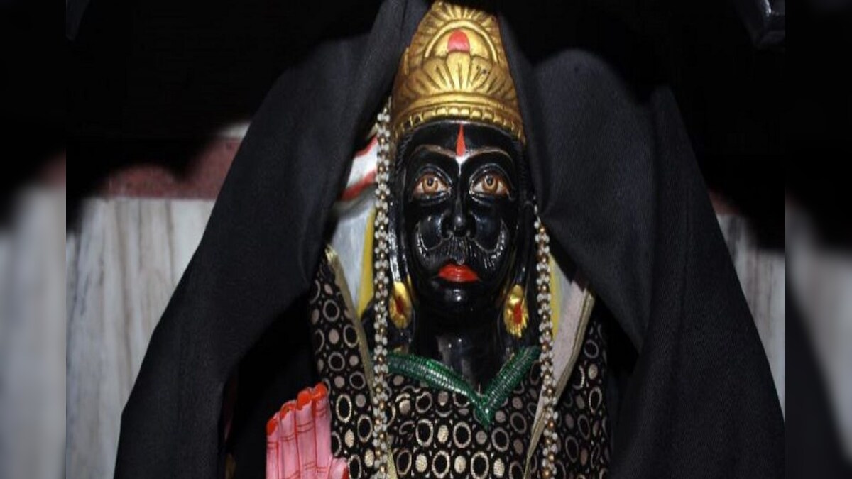 These are some easy ways to get out of the crisis due to shani dev ...