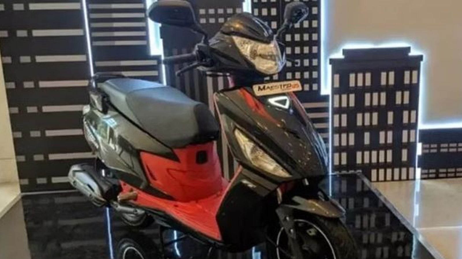 Hero Scooter: ఇండియన్ మార్కెట్లోకి హీరో మాస్ట్రో జూమ్ స్కూటర్ లాంచ్ ...