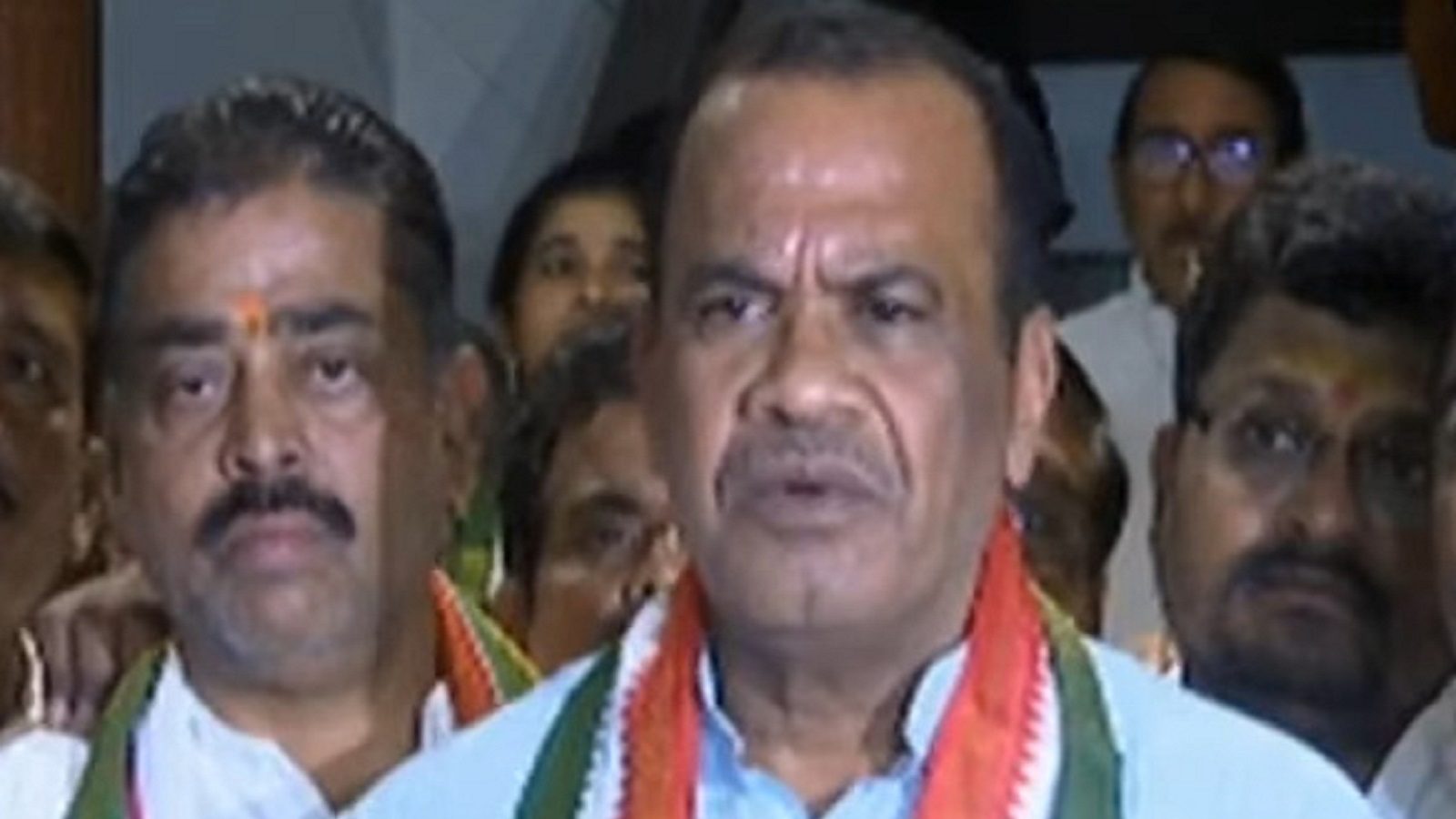 telangana mp komatireddy venkat reddy says he will participate in ...
