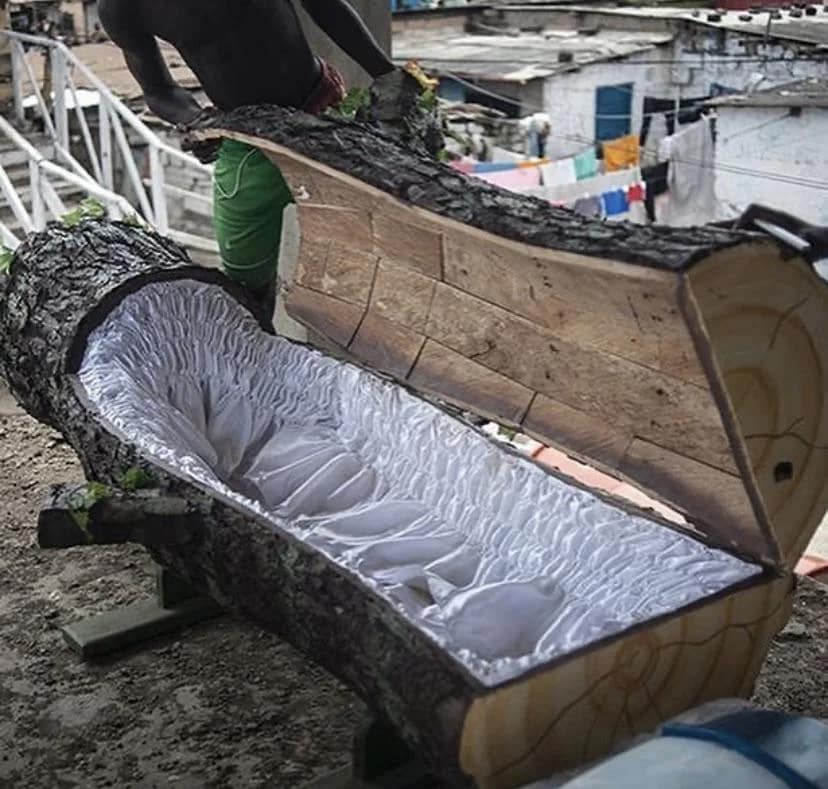 Photos - Fantasy coffins : ఇలాంటి శవపేటికల్ని ఎప్పుడూ చూసివుండరు ...