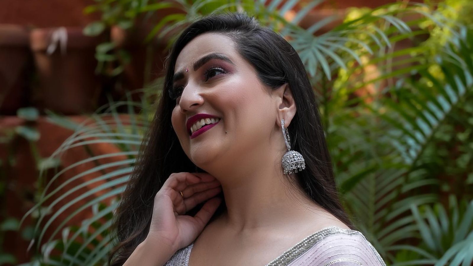 Anchor Manjusha : చీరలో సోకుల విందు చేసిన యాంకర్ మంజూష.. వైరల్ అవుతోన్న ...