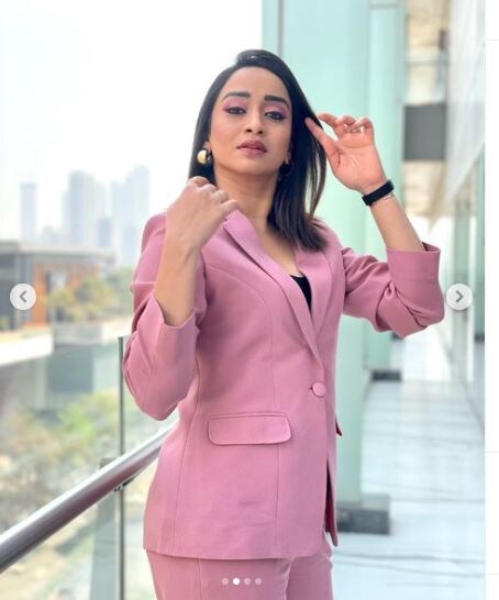 ఐపీఎల్ లో తెలుగమ్మాయి.. బౌండరీలు దాటిన యాంకర్ వింధ్యా అందాలు.. – News18 ...