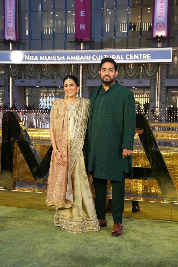 NMACC ఈవెంట్.. హాజరైన నీతా అంబానీ, ముఖేష్ అంబానీ, రజనీకాంత్, అలియా భట్ ...