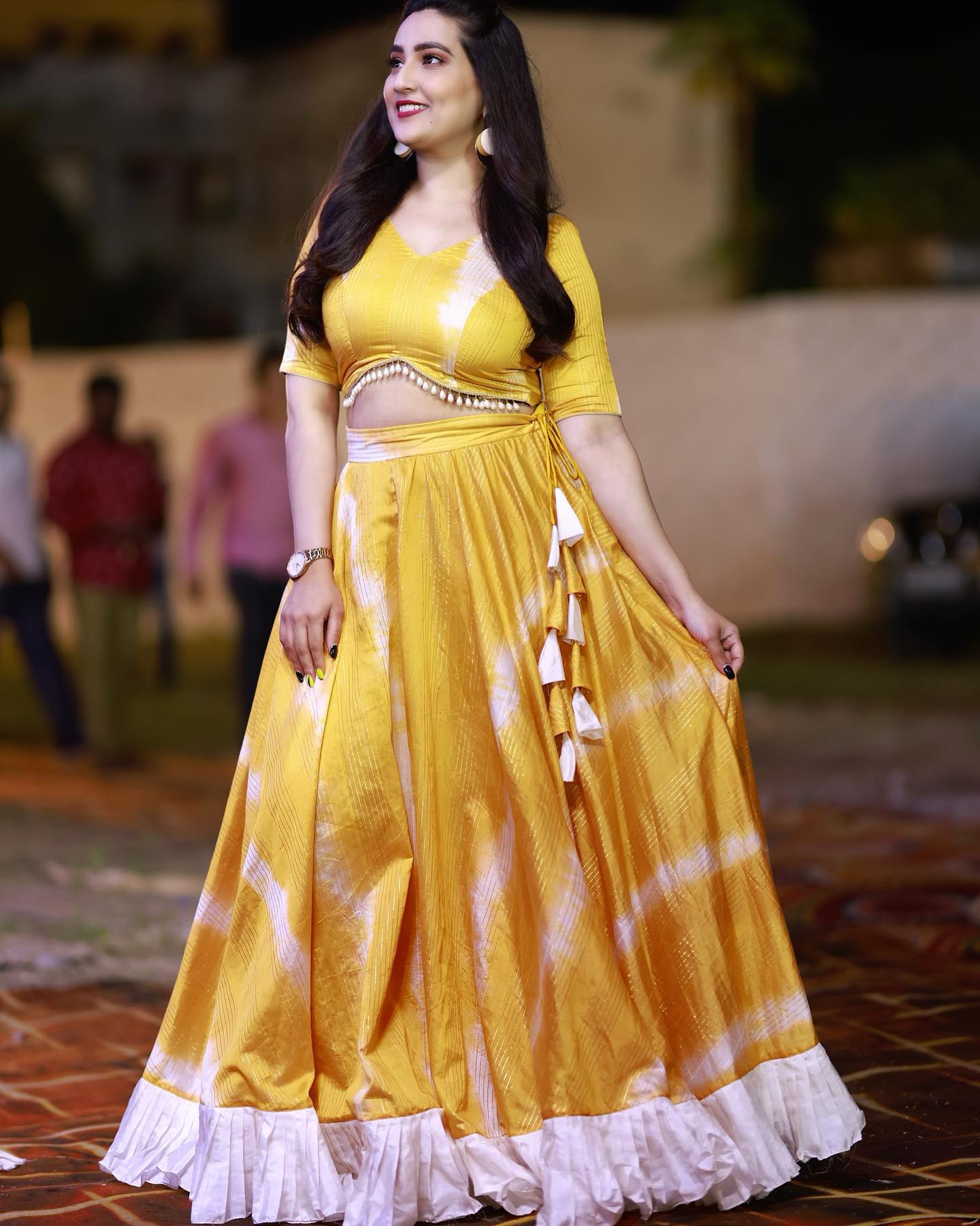 Anchor Manjusha : అదిరే అందాలతో కేక పెట్టిస్తోన్న యాంకర్ మంజూష.. వైరల్ ...