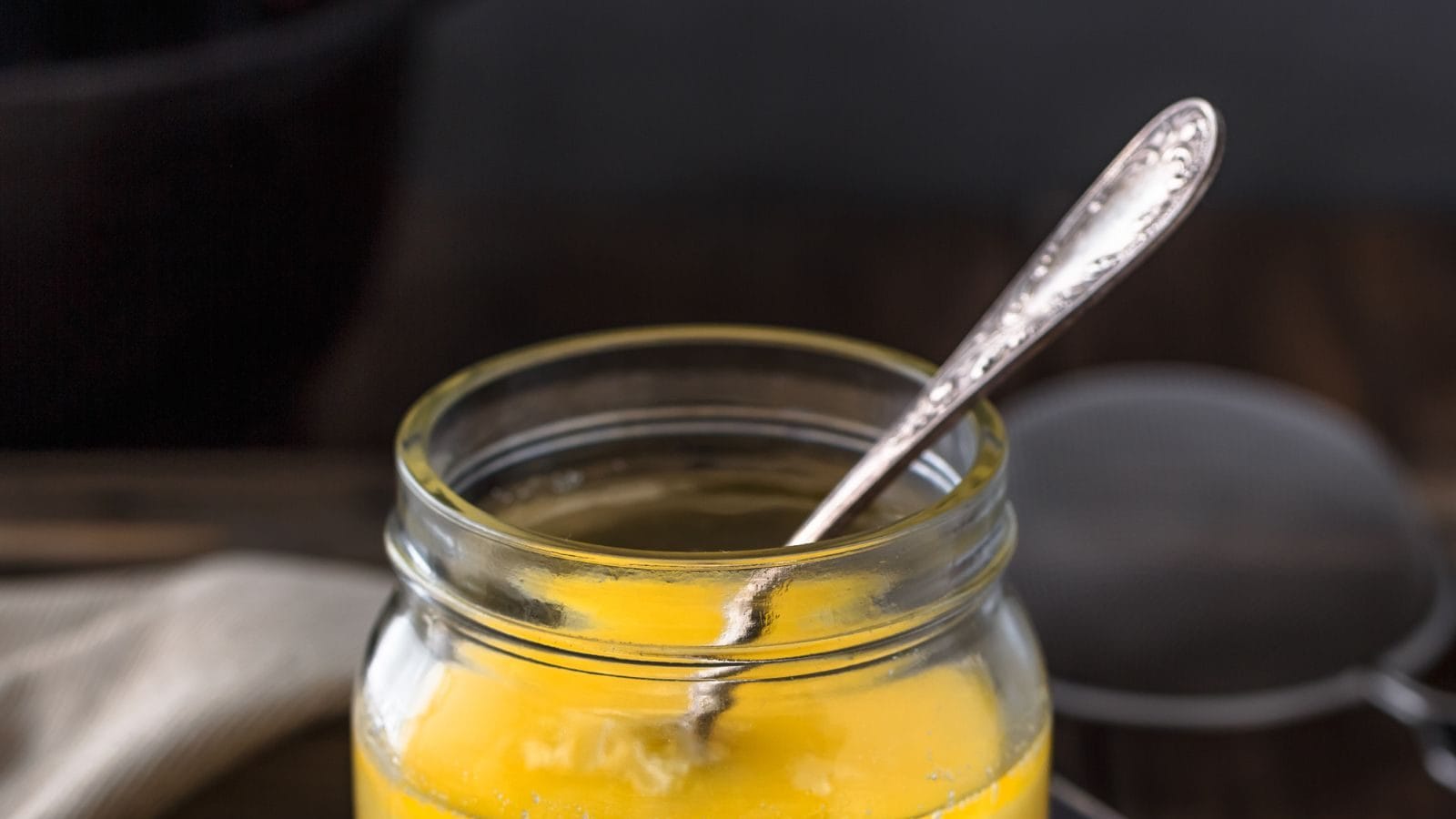 Ghee: నెయ్యి కల్తీ చేయడానికి అందులో ఏం కలుపుతారో తెలుసా