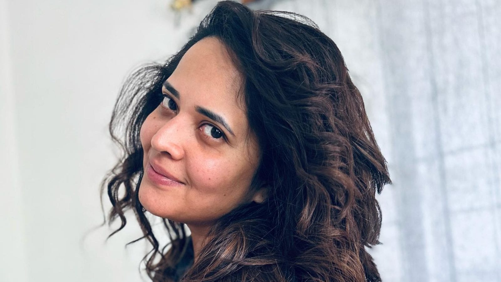 Anchor Anasuya : మేకప్ లేకుండా అనసూయను చూశారా.. వైరల్ అవుతోన్న పిక్స్ ...