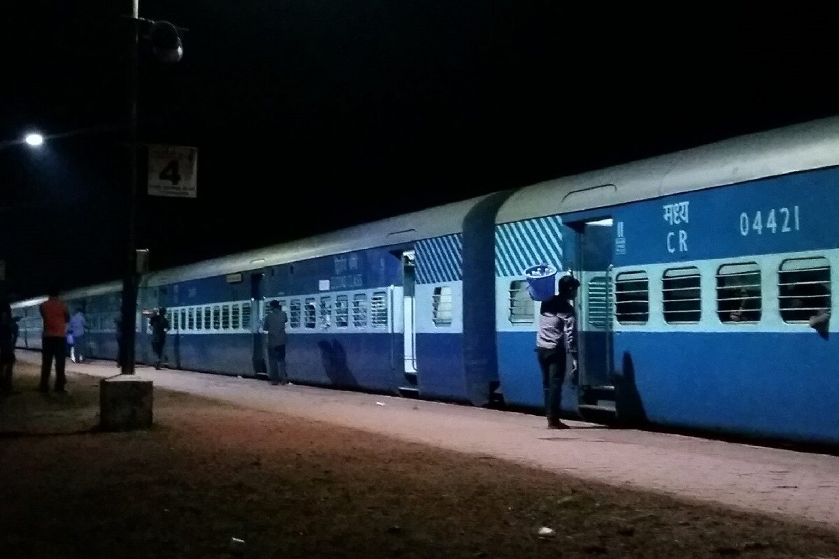 Special Trains: ఈ ఎక్స్‌ప్రెస్ రైలు వరంగల్ మీదుగా మణుగూరు వరకు ...