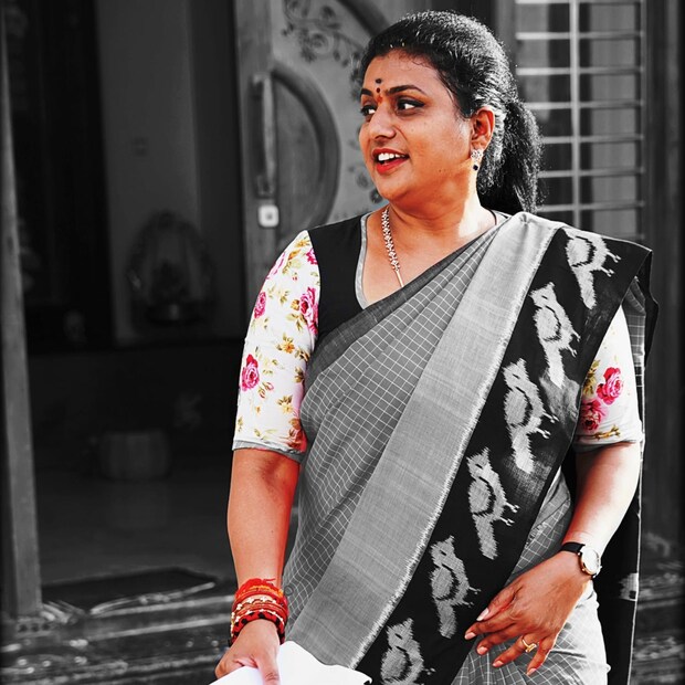 RK Roja: మంత్రి రోజాకు ఇంటి పోరు ఎక్కువైందా ?.. పార్టీలోని ప్రత్యర్థికి ...