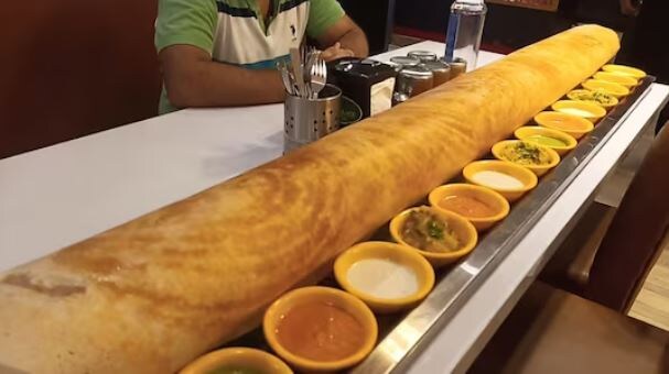Dosa: 5 అడుగుల బాహుబలి దోశ! హాయిగా ఫ్యామిలీ మొత్తం తినొచ్చు! ఎక్కడో ...