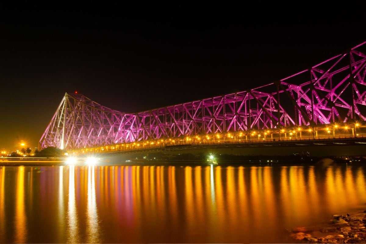 Howrah Bridge : హౌరా బ్రిడ్జ్ అర్ధరాత్రి 12 గంటల తర్వాత ఎందుకు ...