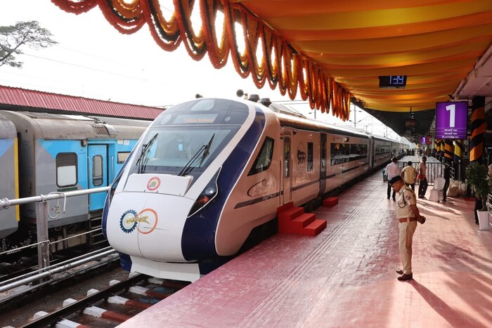 Vande Bharat Express: గోవా, ముంబై ట్రిప్ ప్లాన్ చేస్తున్నారా? ఈ వందే ...