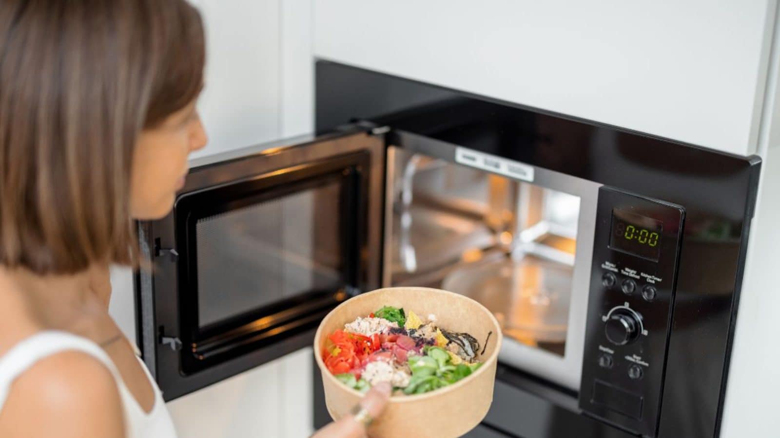 Microwave Side Effects : మైక్రోవేవ్‌లో వీటిని పెట్టొద్దు.. తీవ్రమైన ...