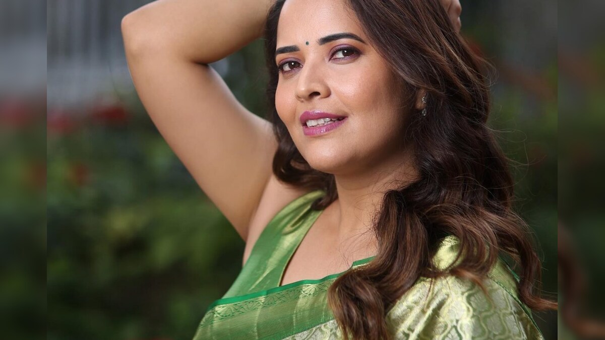Anchor Anasuya : పట్టుచీరలో పరువాలు ఒలకబోసిన అనసూయ.. | సినిమా - News18 ...