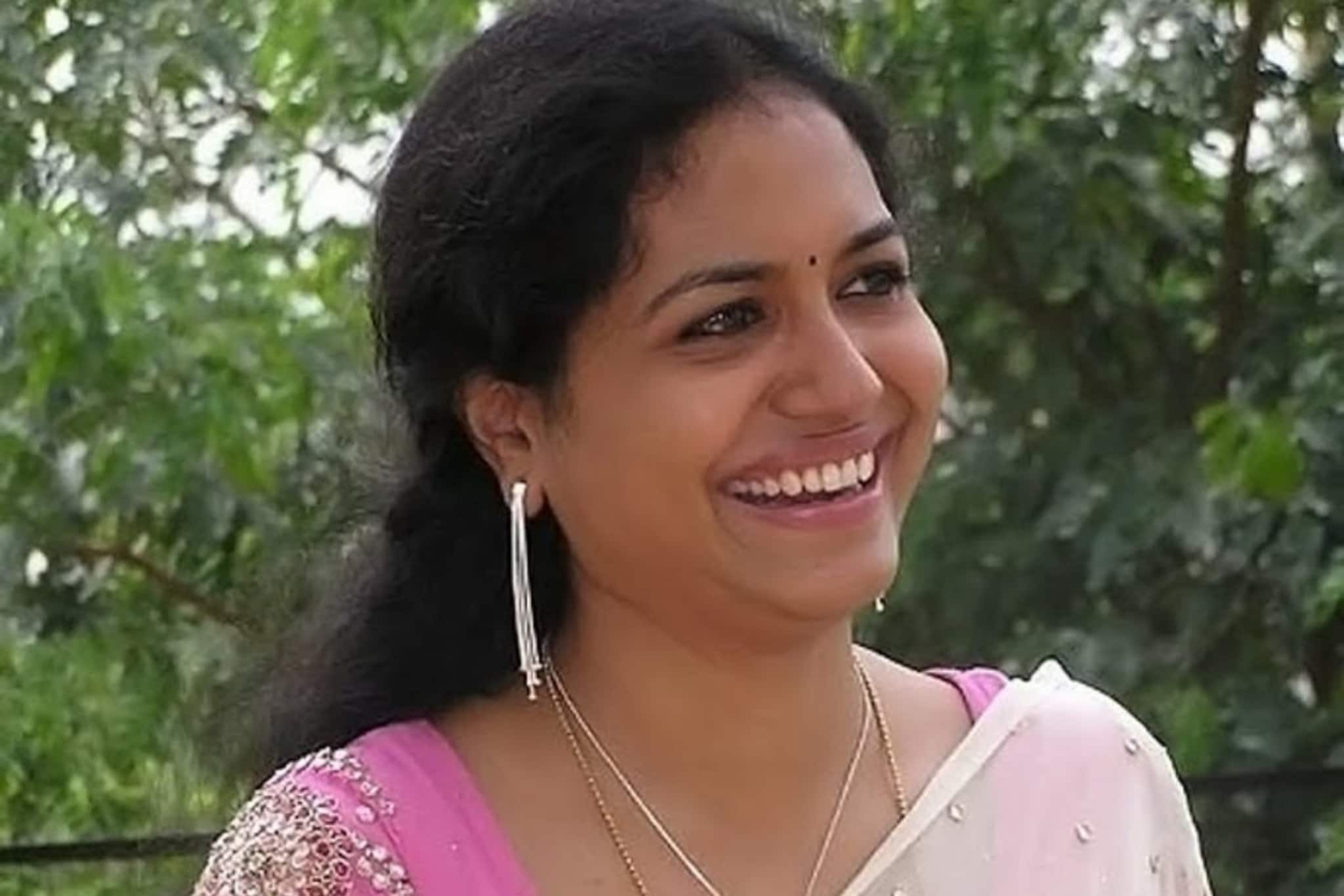 Singer Sunitha News, Photos & Videos in Telugu - News18 తెలుగు
