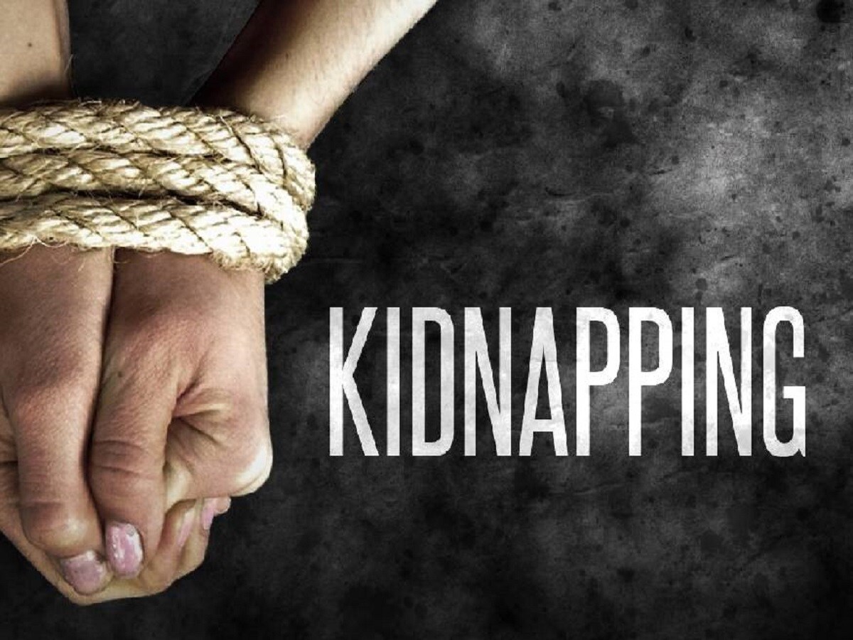 Karnataka boy escape from Kidnapper by using chilled fruit | ట్రెండింగ్ ...