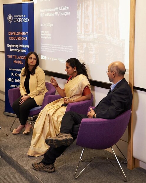 దేశానికి దిక్సూచి తెలంగాణ మోడల్.. ఆక్స్‌ఫర్డ్‌లో అదరగొట్టిన కవిత | brs mlc kavitha delivers ...