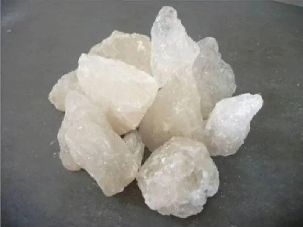 Fitkari Benefits: వంటగదిలో పటిక ముక్క ఉంచండి.. జీవితంలో పెను మార్పులు ...