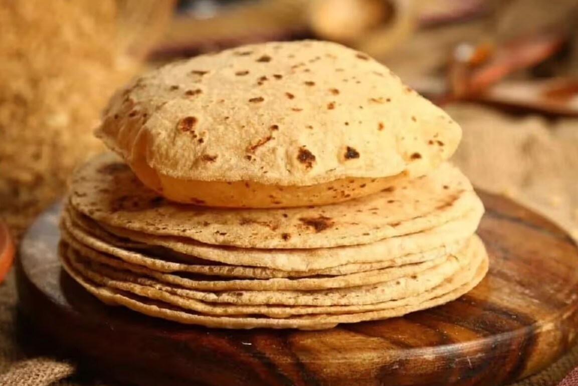 Ragi vs Jowar vs Wheat Roti: ఏ రోటీ తింటే ఈజీగా బరువు తగ్గుతారు ...