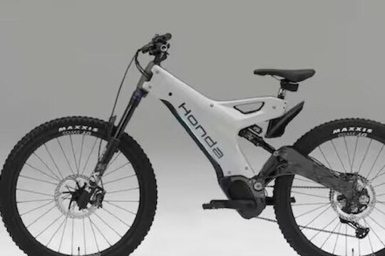 Honda Electric Bike: హోండా కంపెనీ నుంచి మొదటి ఎలక్ట్రిక్ బైక్.. కొండ ...