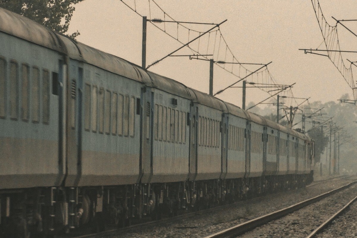 Tirupati Train Timings: ప్రయాణికులకు అలర్ట్... తిరుపతి వెళ్లే ఈ ట్రైన్ ...