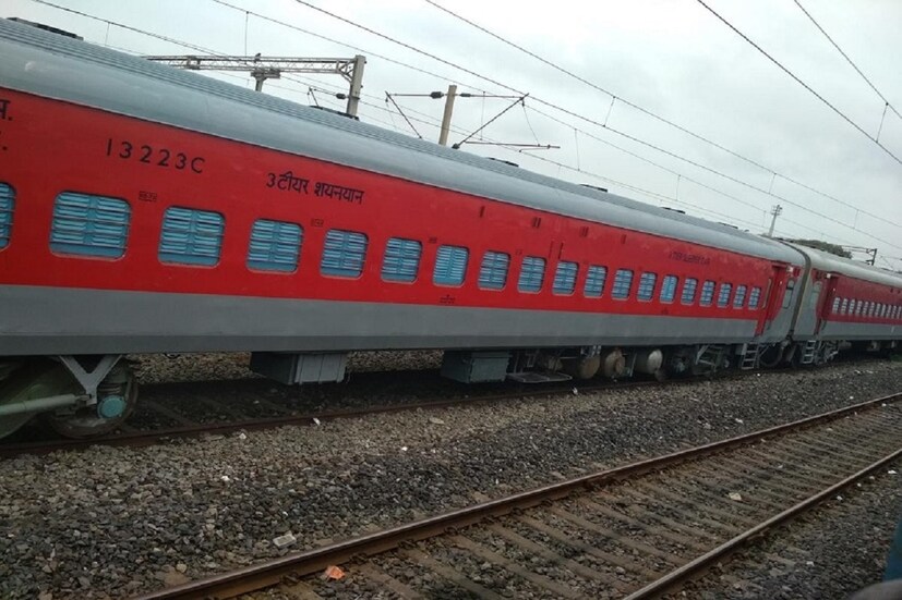 Kashi Trains: వరంగల్, విజయవాడ మీదుగా వారణాసికి స్పెషల్ ట్రైన్స్... రూట్స్, టైమింగ్స్ ఇవే ...