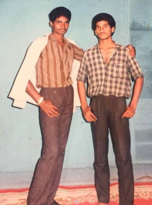 కాబోయే సీఎం రేవంత్ రెడ్డి రేర్ ఫొటోస్ వైరల్.. ఆ నాటి నుంచి నేటి వరకు ...