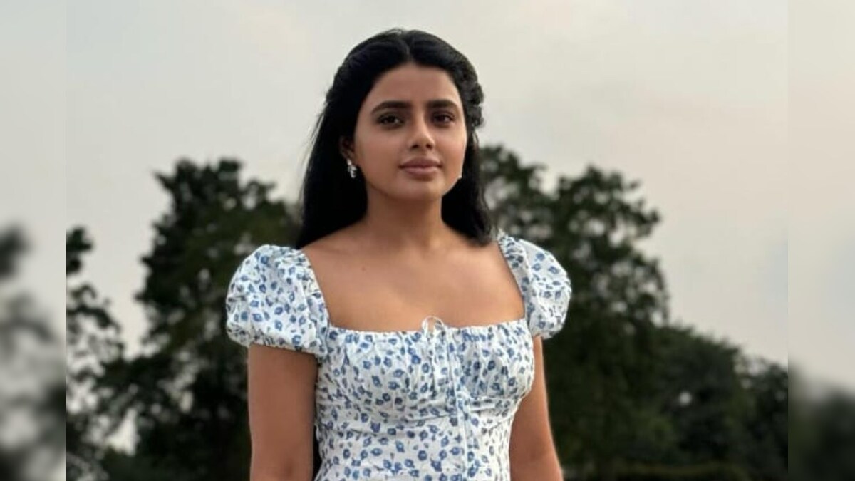 డియర్ ఉమగా అనంతపురం అమ్మాయి.. సుమయా రెడ్డి ప్లాన్ చూశారా..? | Anantapuram telugu actress sumaya ...