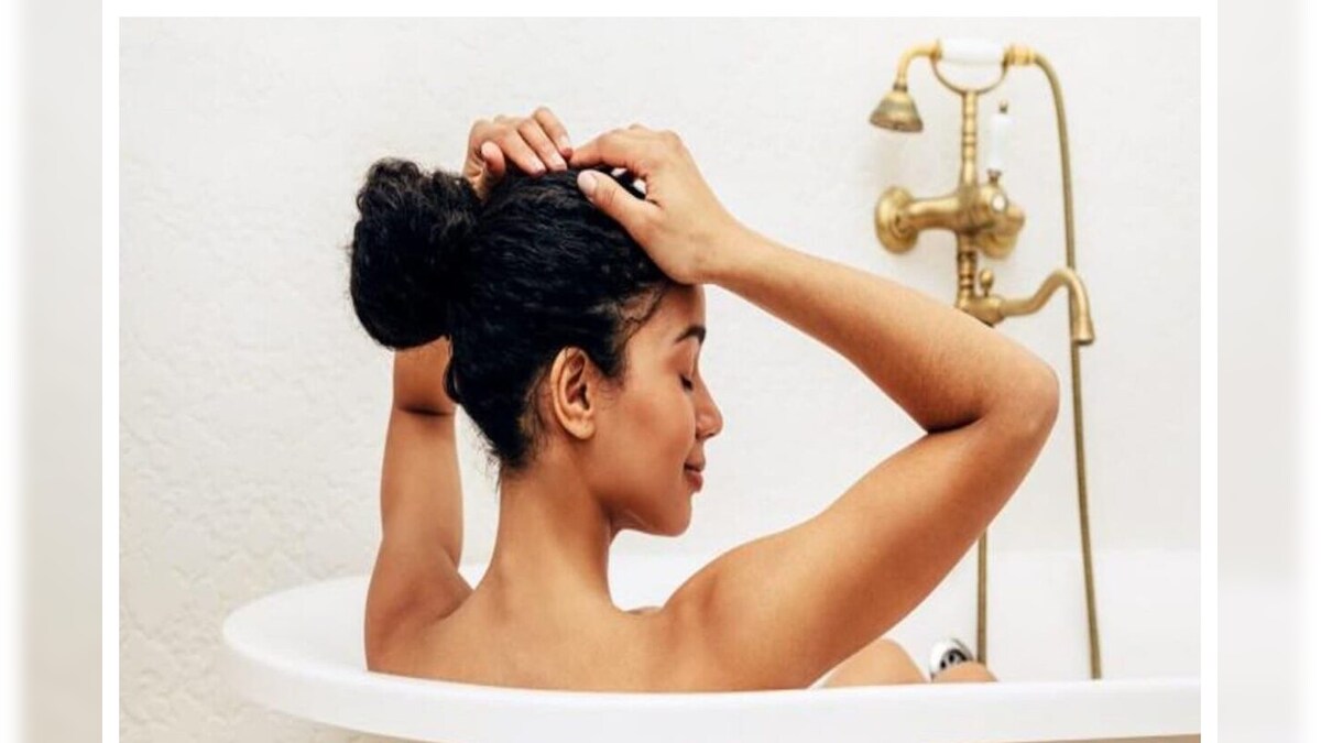 Benefits of Salt Water Bath: ఉప్పునీటితో స్నానం నిత్య యవ్వనం ...