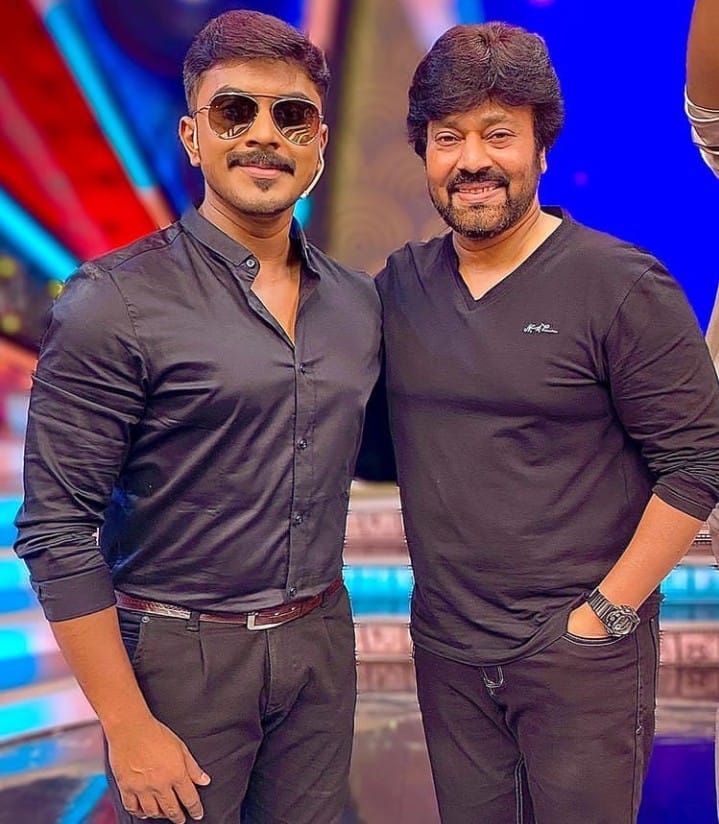 ఎన్నికల టైంలో స్కెచ్ అదిరిందిగా .. చంద్రబాబును కలిసి జూ.చిరంజీవి ...