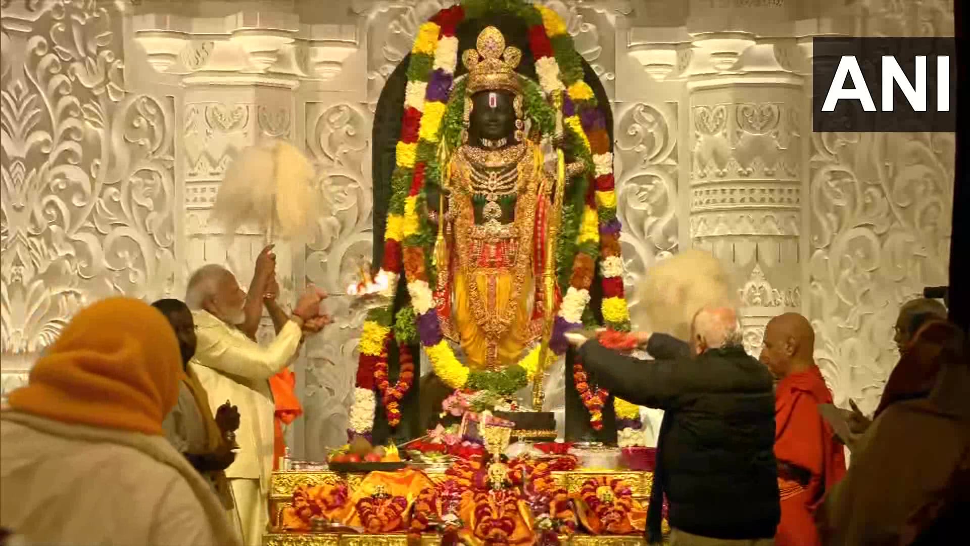 Ayodhya Ram Mandir: శ్రీరాముడి దివ్య మంగళ రూపాన్ని కనులారా చూడండి ...