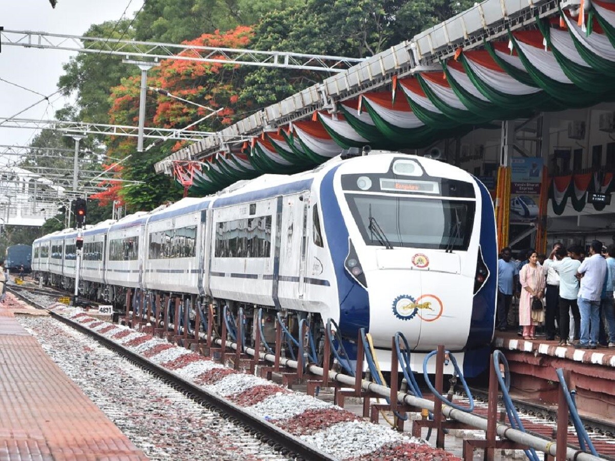 Budget 2024: రైల్వే ప్రయాణికులకు గుడ్ న్యూస్... 40,000 బోగీలకు వందే ...