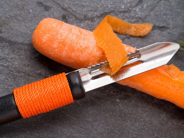 Follow these tips and reuse carrot peels - Carrot Peel: క్యారెట్ ...