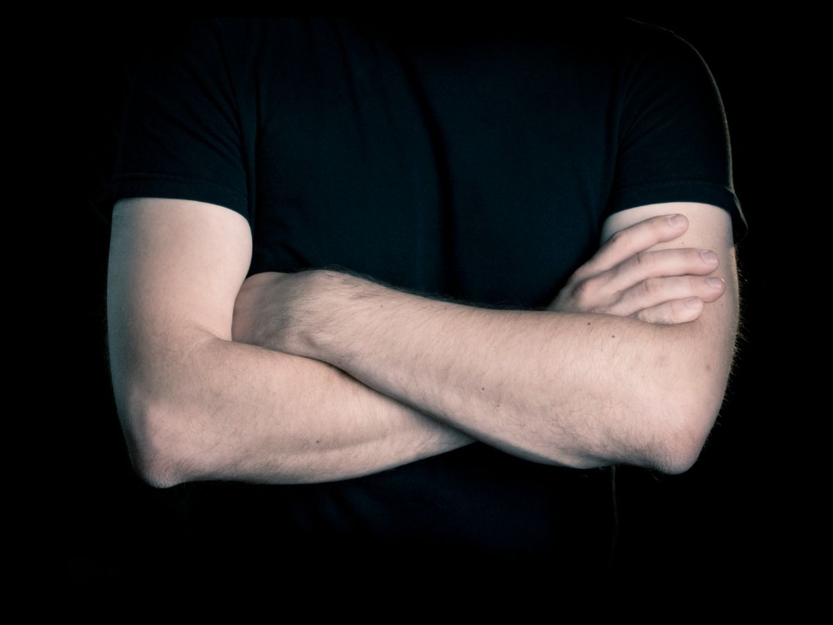 ఈ సంకేతాలతో ఎదుటివ్యక్తి ఆలోచనను ఈజీగా పసిగట్టవచ్చు!| 8 weird body ...