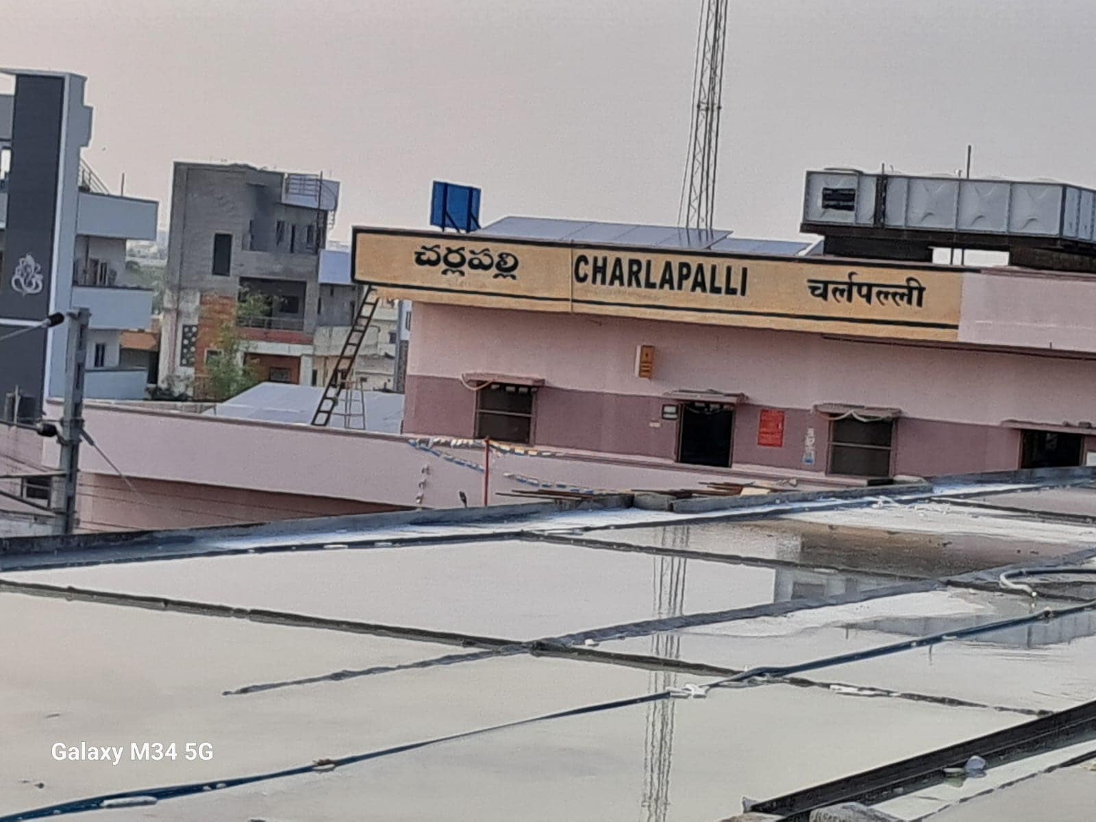 విమానాశ్రయం తరహాలో చర్లపల్లి రైల్వే టెర్మినల్.. ఇకపై ఈ ప్రధాన రైళ్లు ...