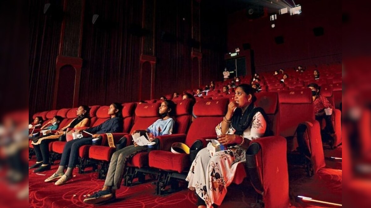 సినిమా థియేటర్‌లో ఎక్కడ కుర్చోవాలి.. సీటును ఎలా ఎంచుకోవాలి.. Where to ...