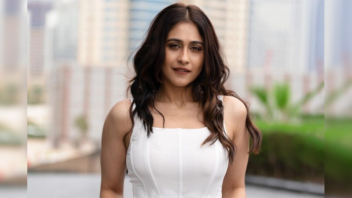 రెజీనా ఎంగేజ్‌మెంట్..! ఈ పిక్స్ చూసి కుర్రాళ్ళ మతిపోతోంది.. | Regina ...