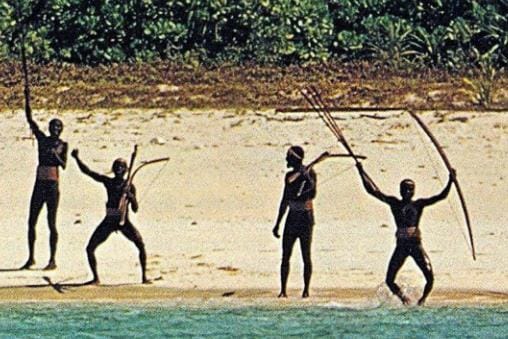 అదో రహస్య ప్రదేశం.. అక్కడ స్త్రీ, పురుషులు నగ్నంగానే..! పొరపాటున ...