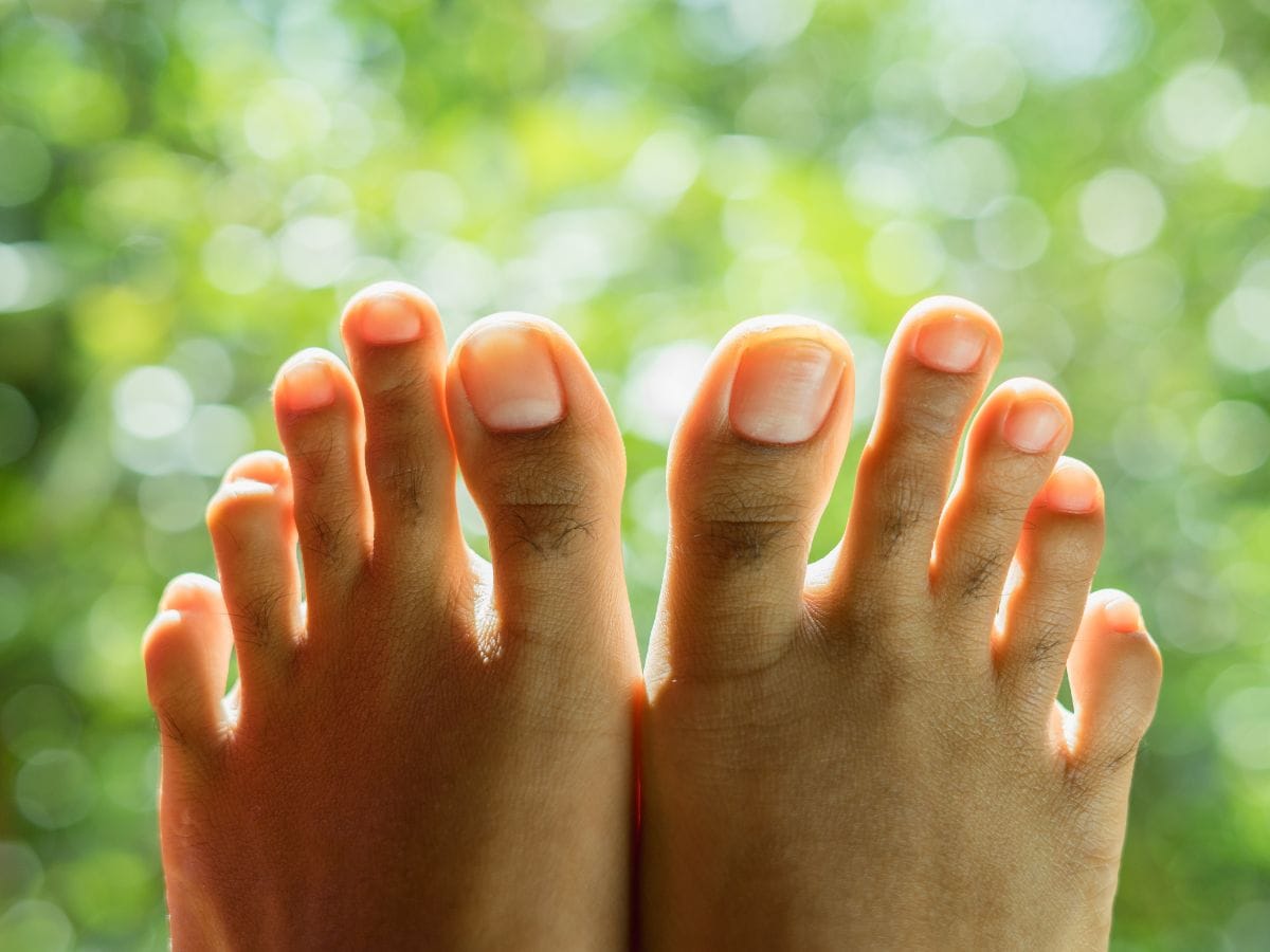 మీ కాలివేళ్ల మధ్య సందులు ఉన్నాయా.. ఇదే మీ జాతకం.. what does your toe ...
