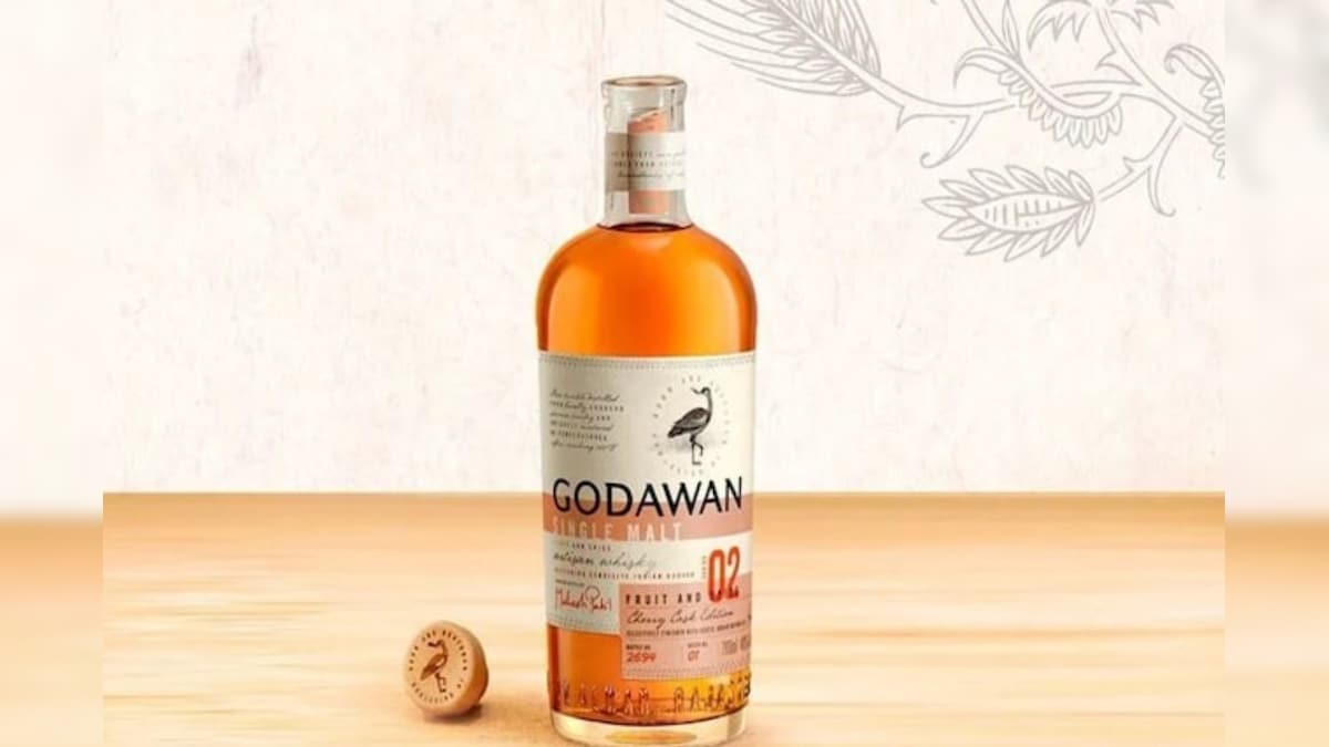 వరల్డ్ బెస్ట్ సింగిల్ మాల్ట్ విస్కీగా భారత గోడవాన్ 100కి గుర్తింపు ...