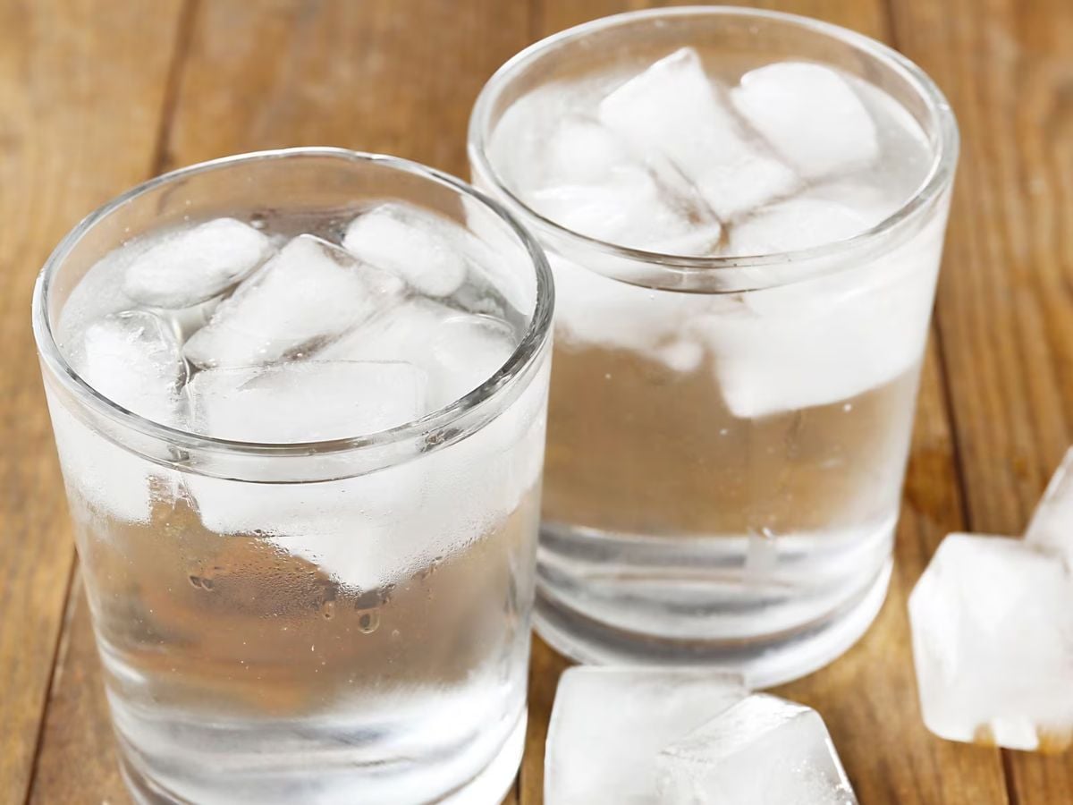 Side Effects of Icecold Water: ఫ్రిజ్‌లో పెట్టిన చల్లటి నీరు ...